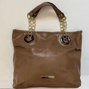 Ivanka Trump | Bags | Ivanka Trump Signature Black And White Bag | Poshmark